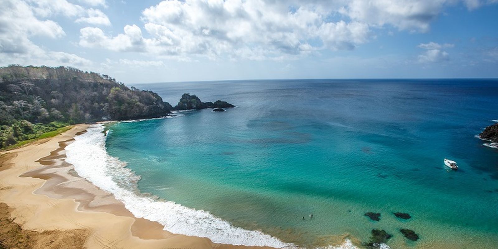 Usina solar garantirá descarbonização da energia em Noronha até 2027 ...